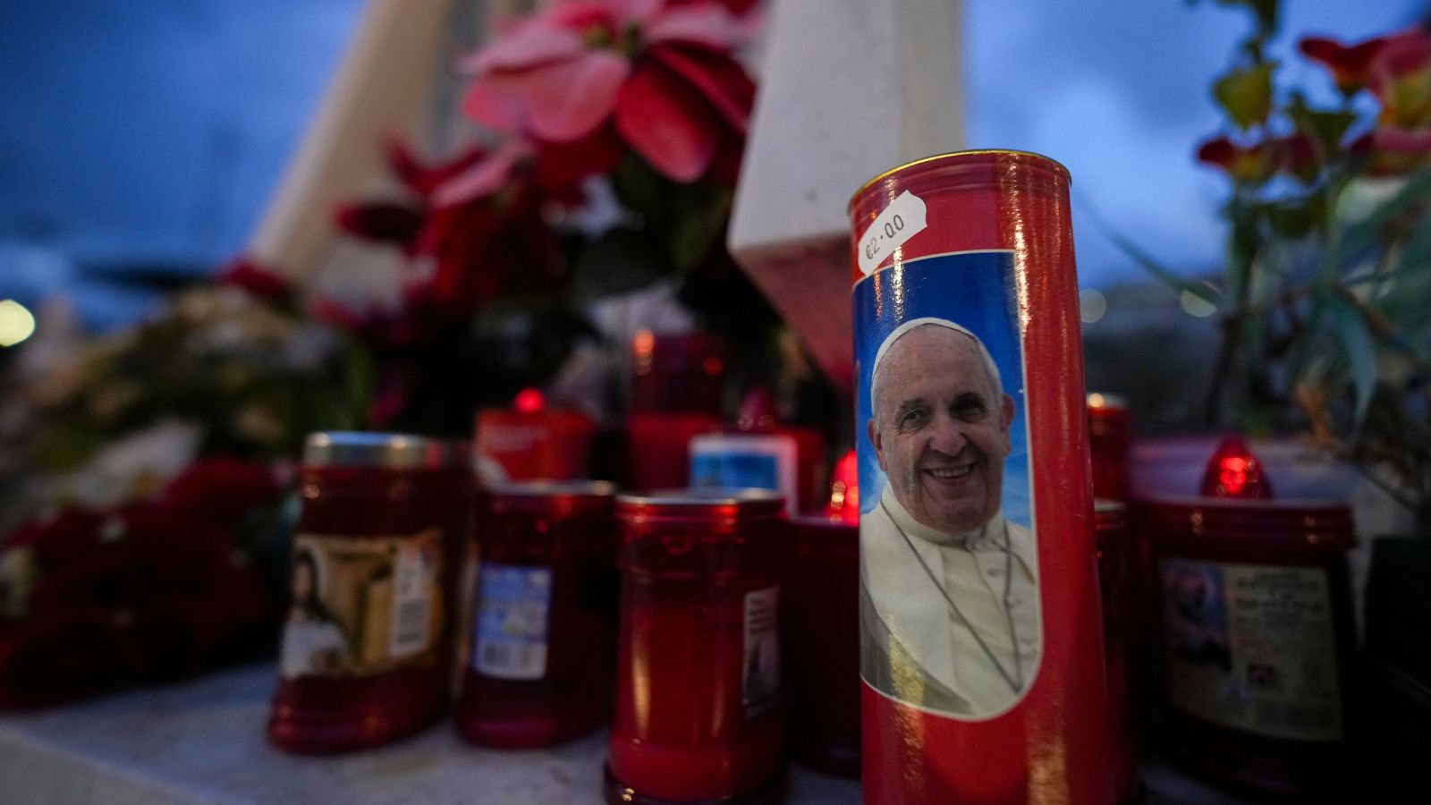 Pope has eaten breakfast, read papers after second calm night in ...
