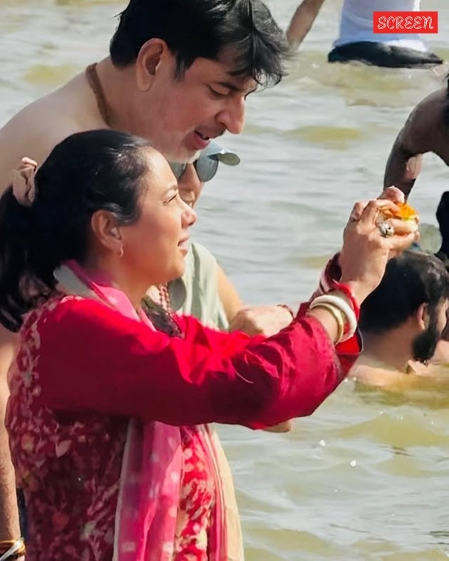 Rupali Ganguly made ‘memories for life’ with family at Mahakumbh 2025 ...