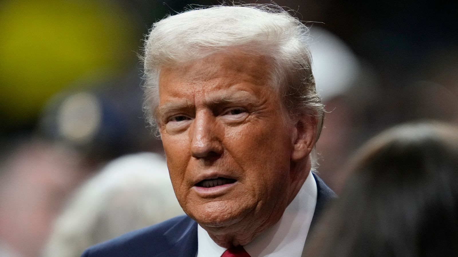 ‘Back to plastic’: Trump pushes for plastic straws as he declares paper ...