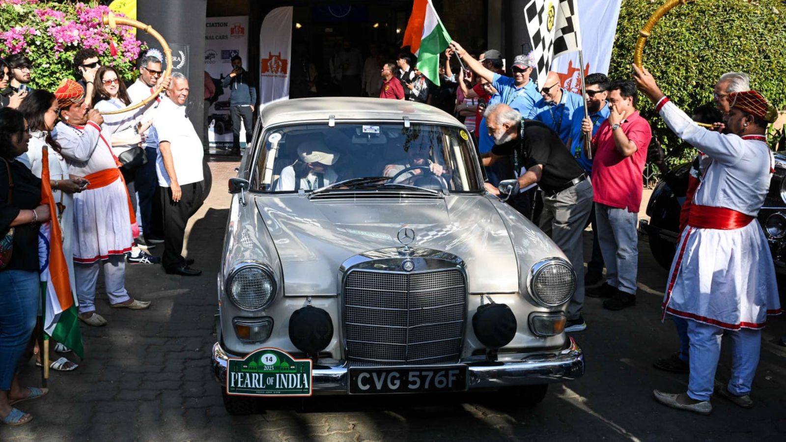 Vintage car rally kicks off: 101-year-old Bentley among some of the ...