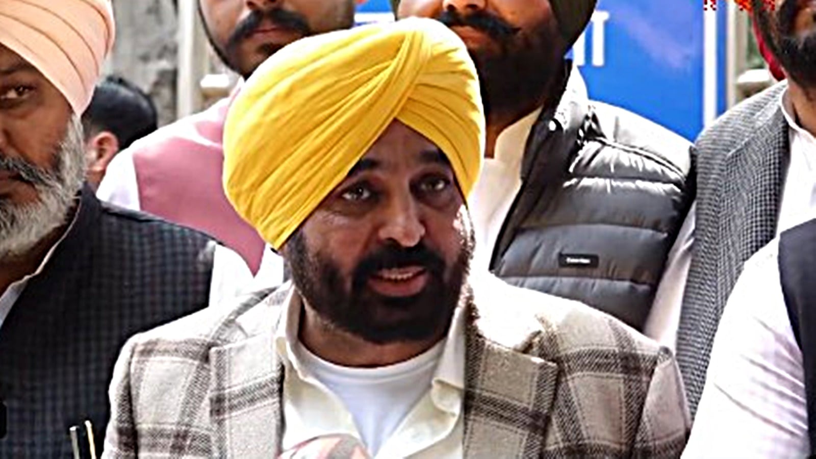 Let Congress say what it wants to: After meeting Kejriwal, Mann trashes ... Let Congress say what it wants to: After meeting Kejriwal, Mann trashes ...