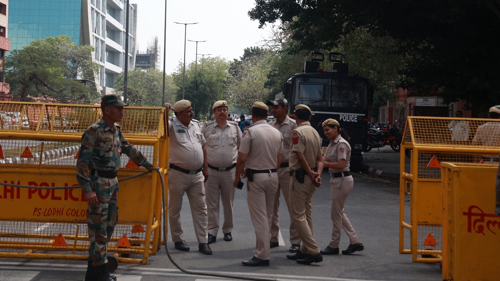 NAAC inspection committee chairman, JNU professor among 10 held by CBI ...