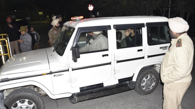 ‘It was for everyone’s safety’: US deportees speak about handcuffing ...