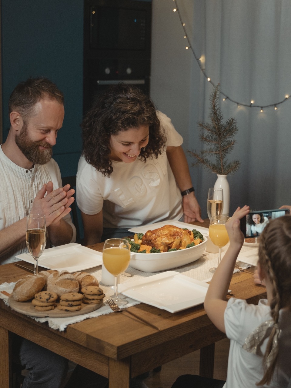 Why you should consider eating dinner earlier