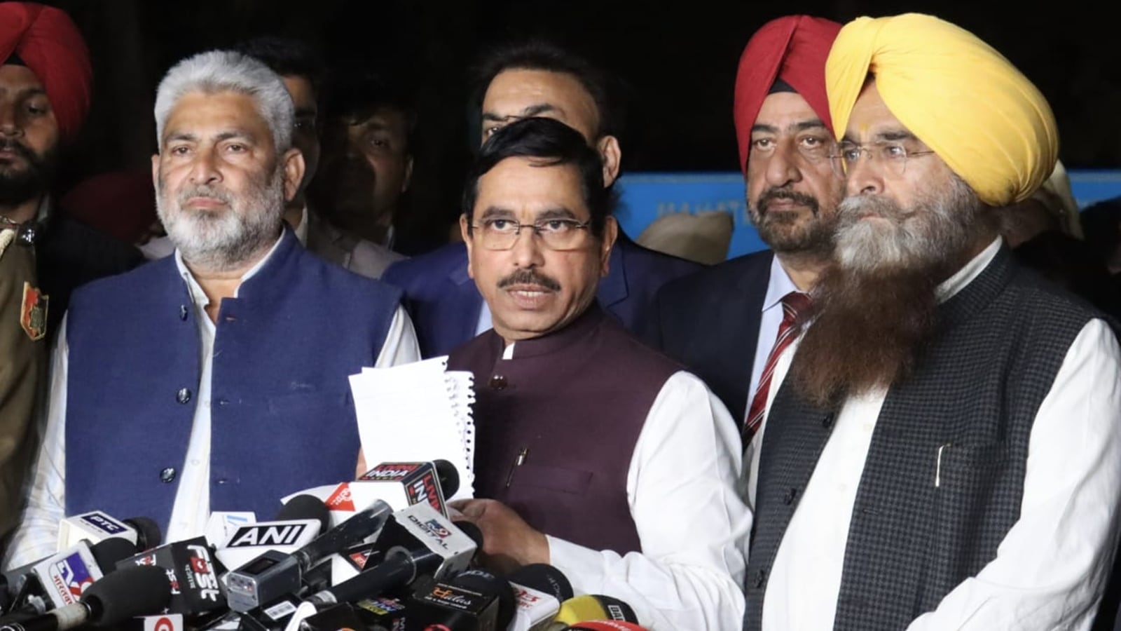 Talks Between Centre And Farmers Inconclusive Next Round On Feb 22