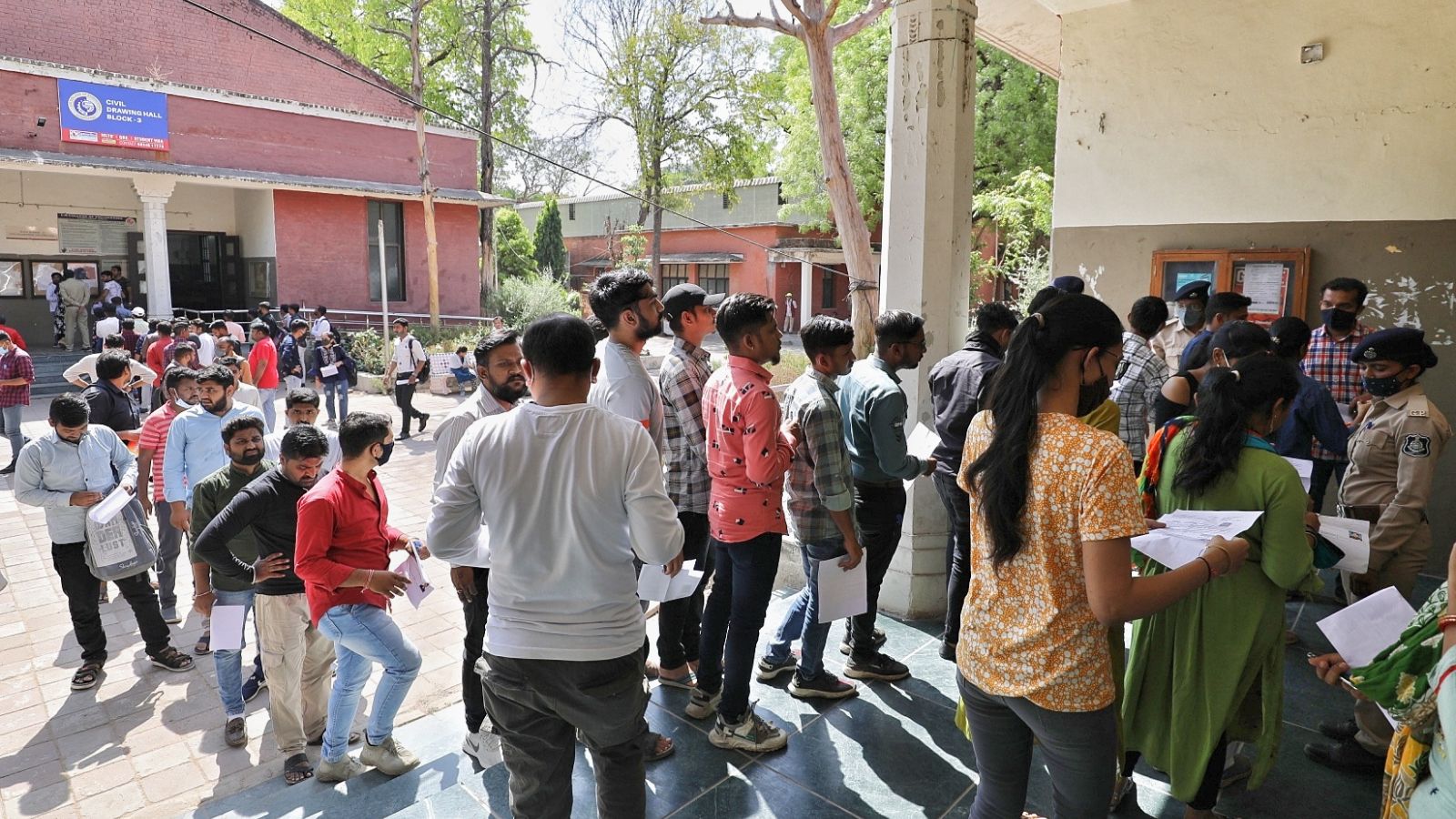 IIT JAM 2025: Admit card, rules on calculators — check exam day ...