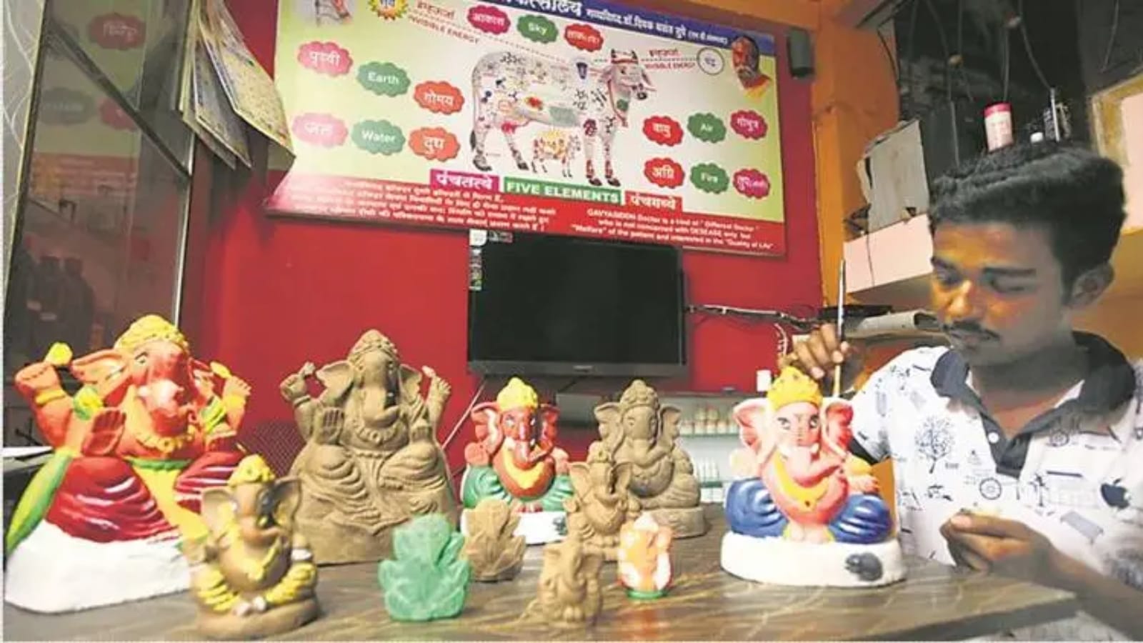 BMC mandates use of eco-friendly idols this year, focuses on road ...
