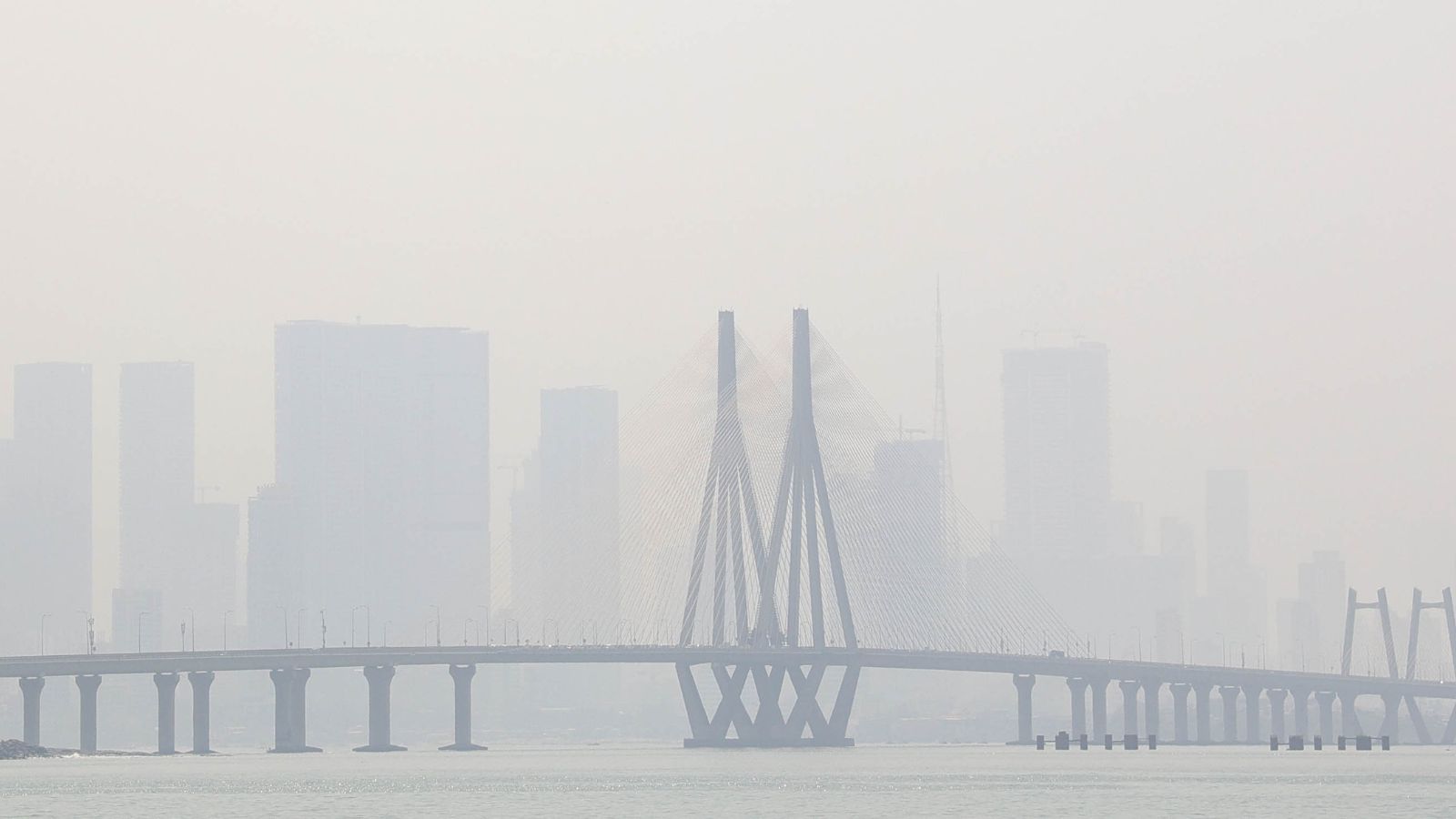 Temperature in Mumbai drops over weekend, but why this relief is set to ...