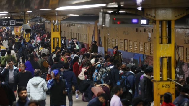 After stampede at Delhi station: CR increases trains to Prayagraj ...