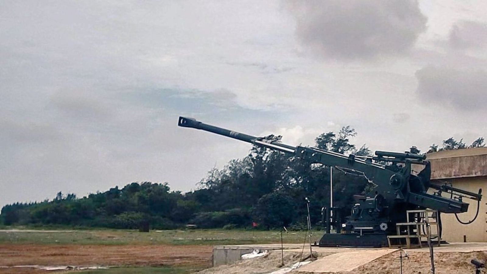 Defence Ministry inks Rs 6,900-cr deal to buy towed artillery guns ...