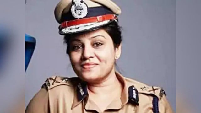 Day after accusing Roopa Moudgil of planting files, IPS officer Vartika Katiyar transferred ...