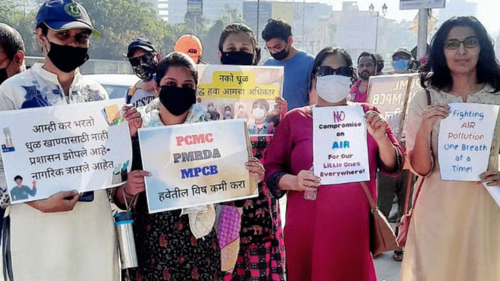 Pune: Wakad, Tathawade residents stage silent protest against air ...