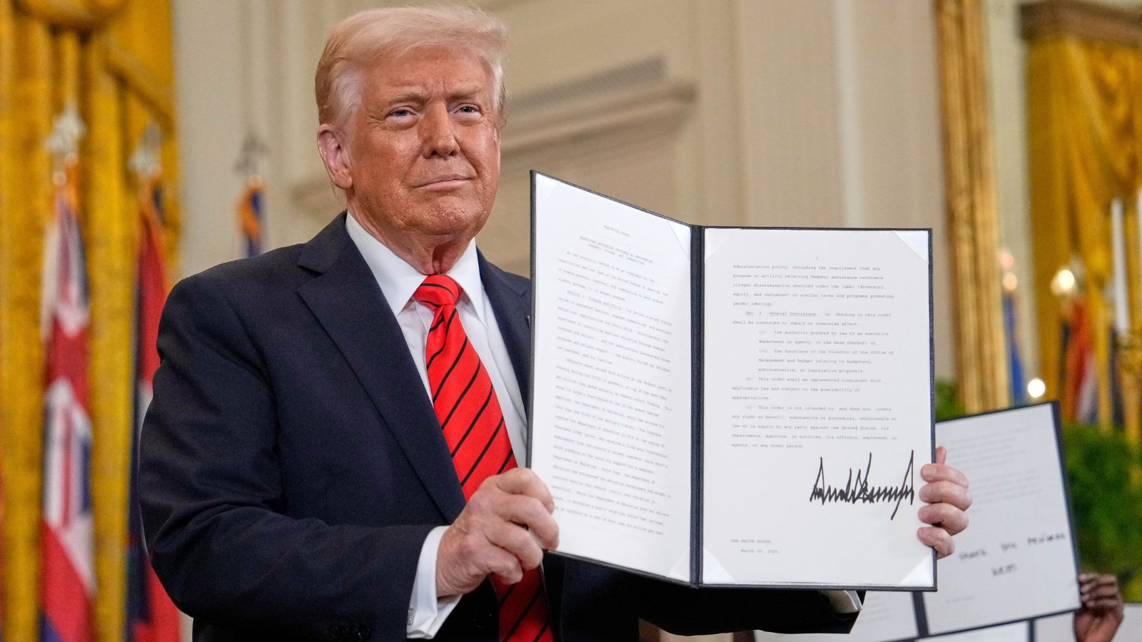 Trump signs executive order to end collective bargaining at national ...