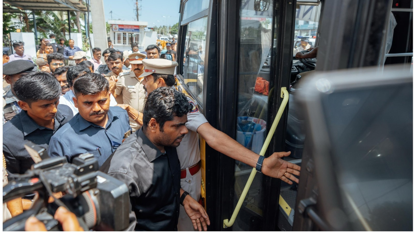 Annamalai, other Tamil Nadu BJP leaders arrested ahead of protest ...