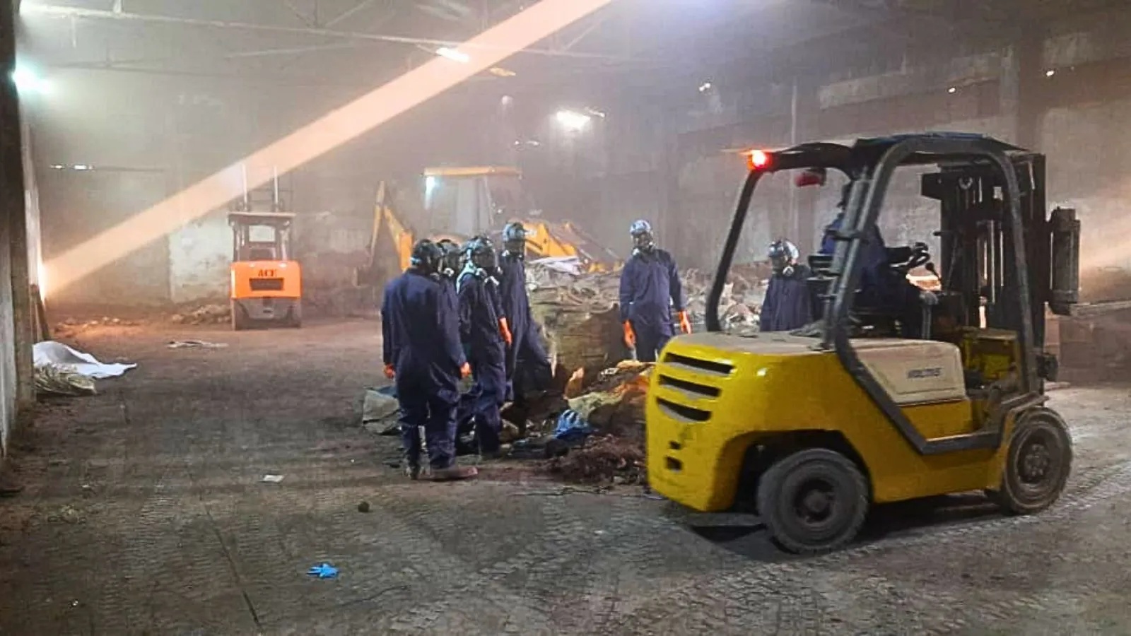 Trial incineration of waste from Bhopal gas tragedy begins, air quality ...