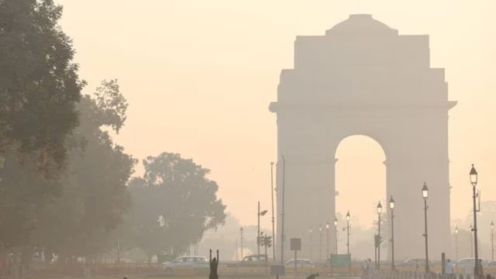 Air improves, anti-pollution curbs lifted in Delhi | Delhi News - The ...