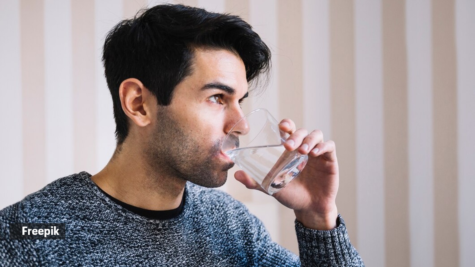Can chugging water after having desserts reduce its impact on gut health?