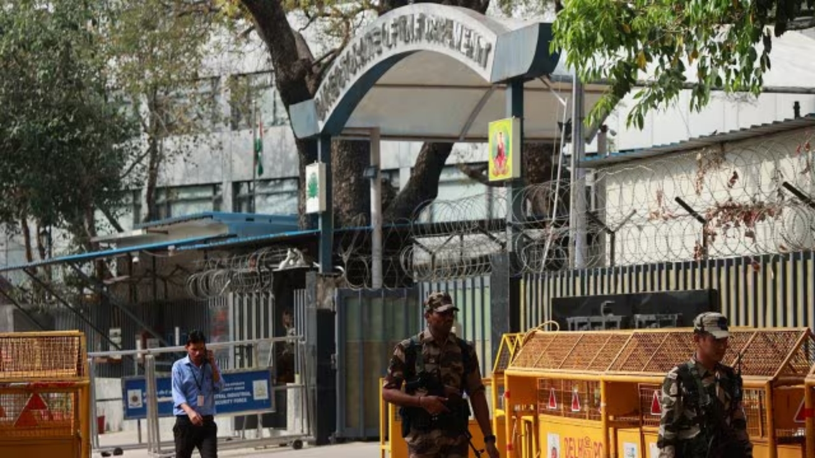 IAS officer Sanjeev Hans ‘corruption’ probe takes ED to massive cash ...