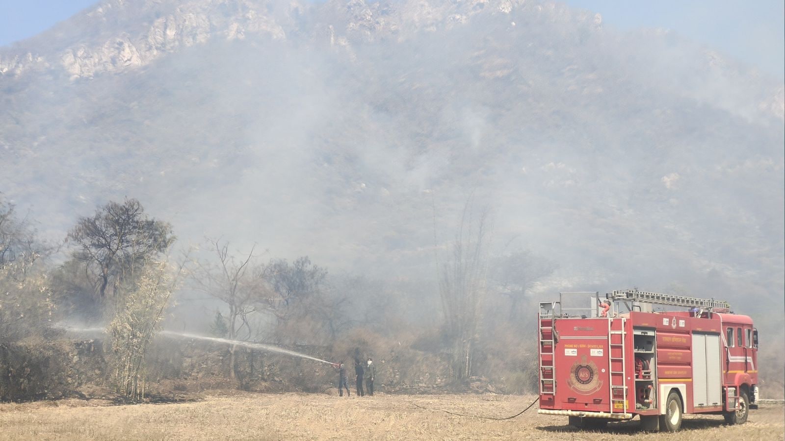 Homes evacuated as fire rages in Rajasthan’s Sajjangarh sanctuary for ...