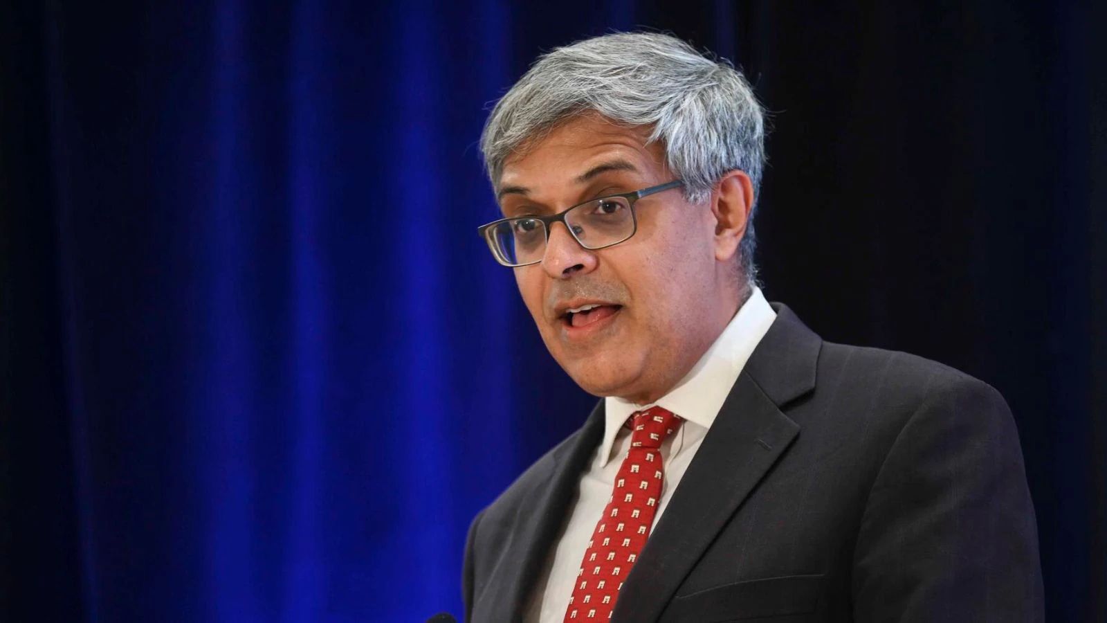 US Senate confirms Indian-orgin scientist Jay Bhattacharya as Director ...