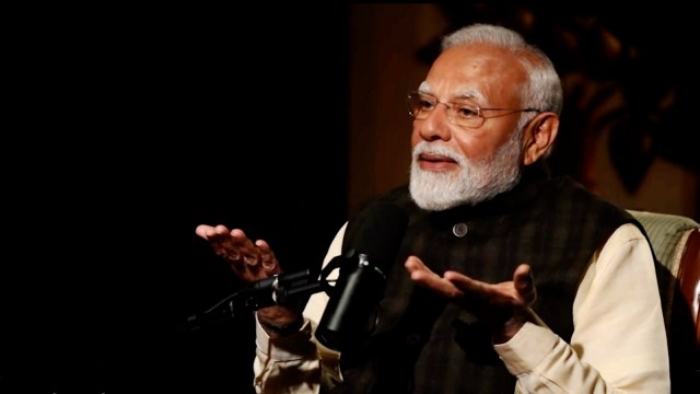 ‘Did the PM bring up humiliation of Indian deportees?’: Oppn as PM Modi ...