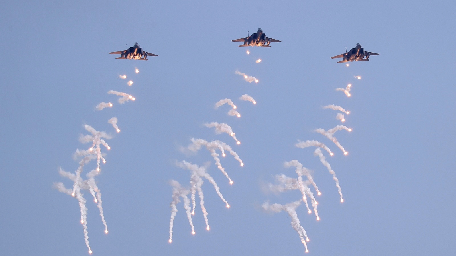 South Korea air force jets accidentally drop bombs on homes, injuring 15 | News Today News - The ...
