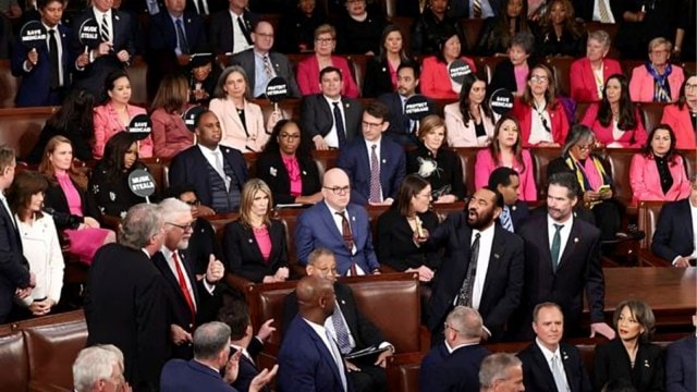 Why women Democrats wore pink to Donald Trump’s joint address to ...