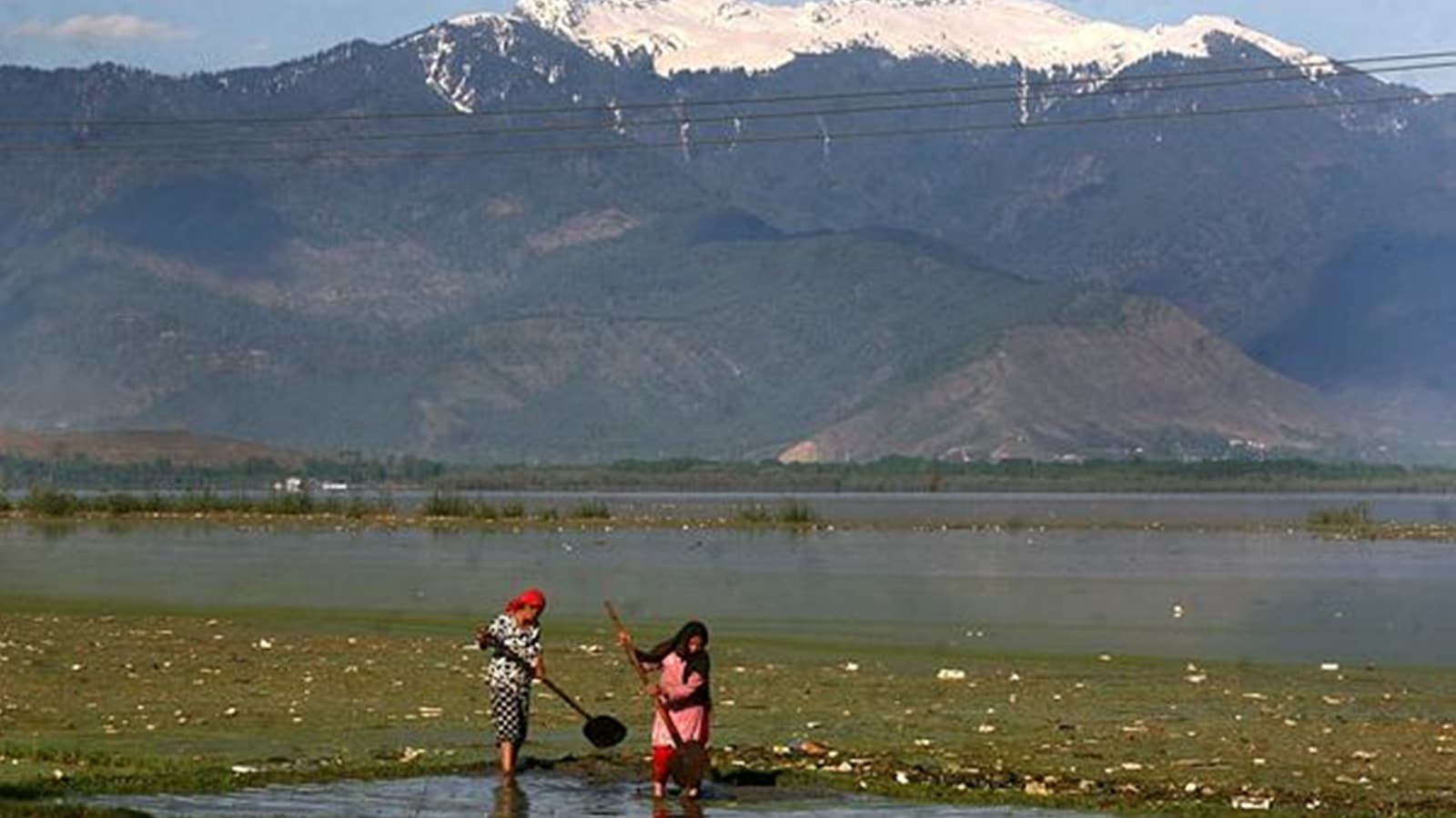India’s largest freshwater lake needs attention | The Indian Express