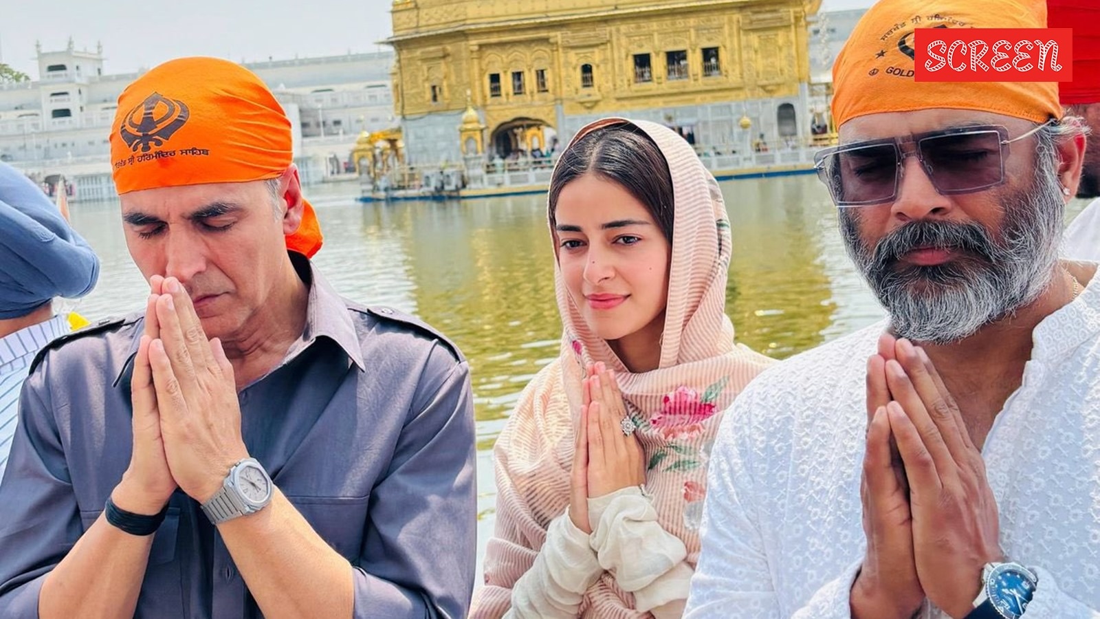 Akshay Kumar, Ananya Panday and Madhavan visit Golden Temple ahead of ...