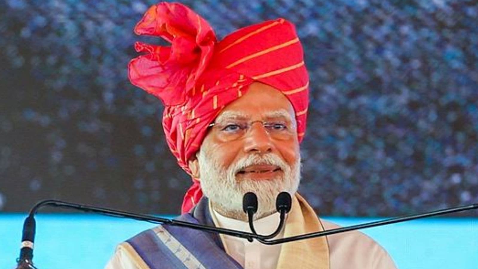 PM Modi to flag off first Vande Bharat train between Katra and Srinagar ...