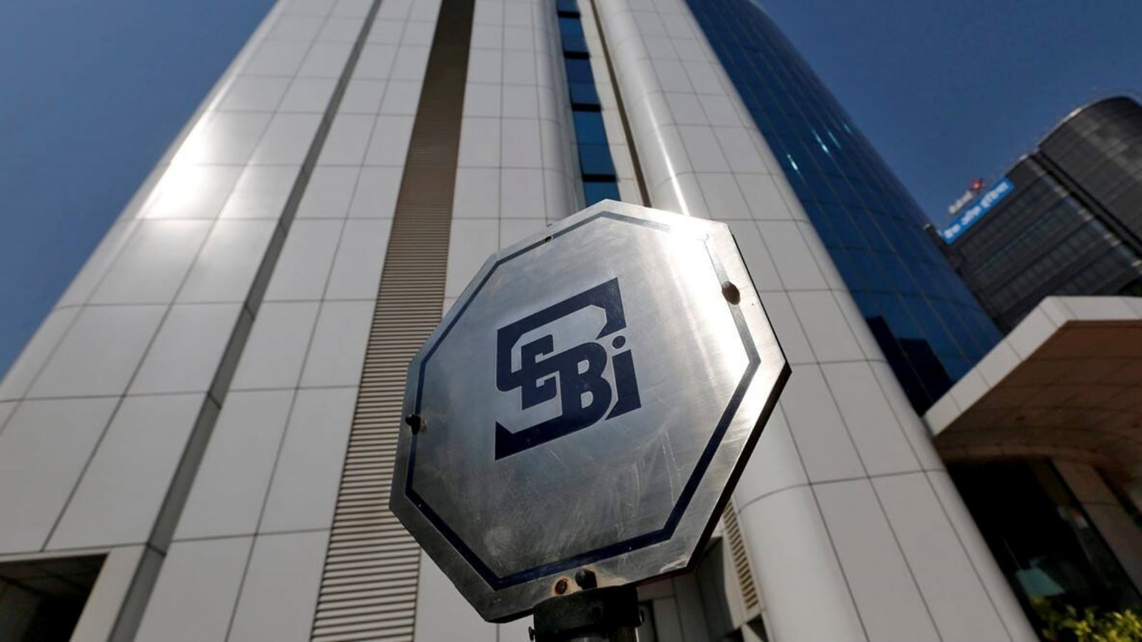 SEBI notifies 110 officer posts, including legal, IT, and engineering ...