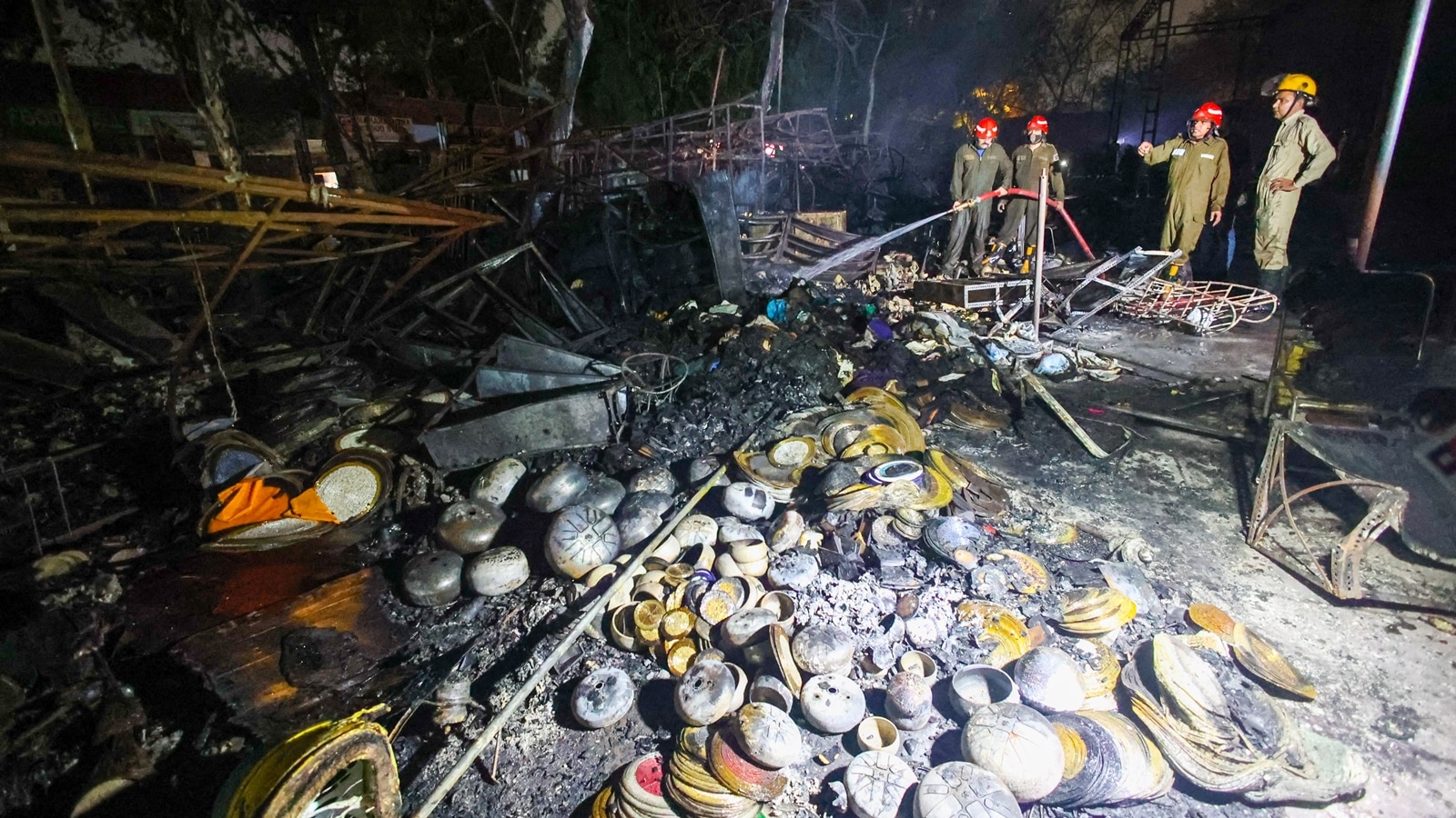 30 stalls gutted in fire at Dilli Haat, officials say no casualties | Delhi News - The Indian ...