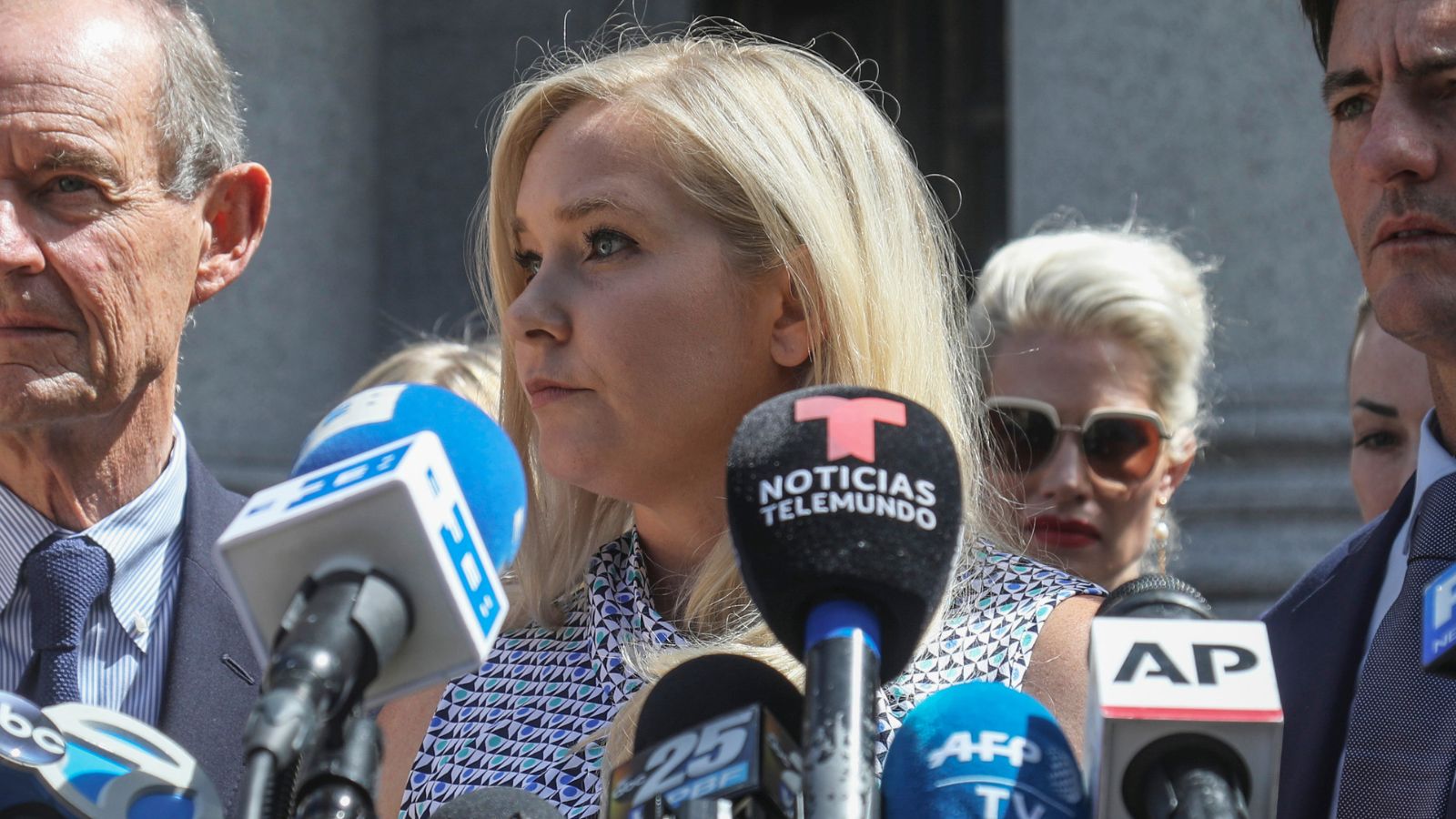 Virginia Giuffre, Who Accused Prince Andrew And Jeffrey Epstein Of ...