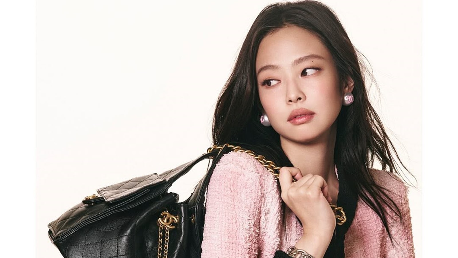 From singer Dua Lipa to Kpop sensation Jennie Kim, celebs seem to love ...