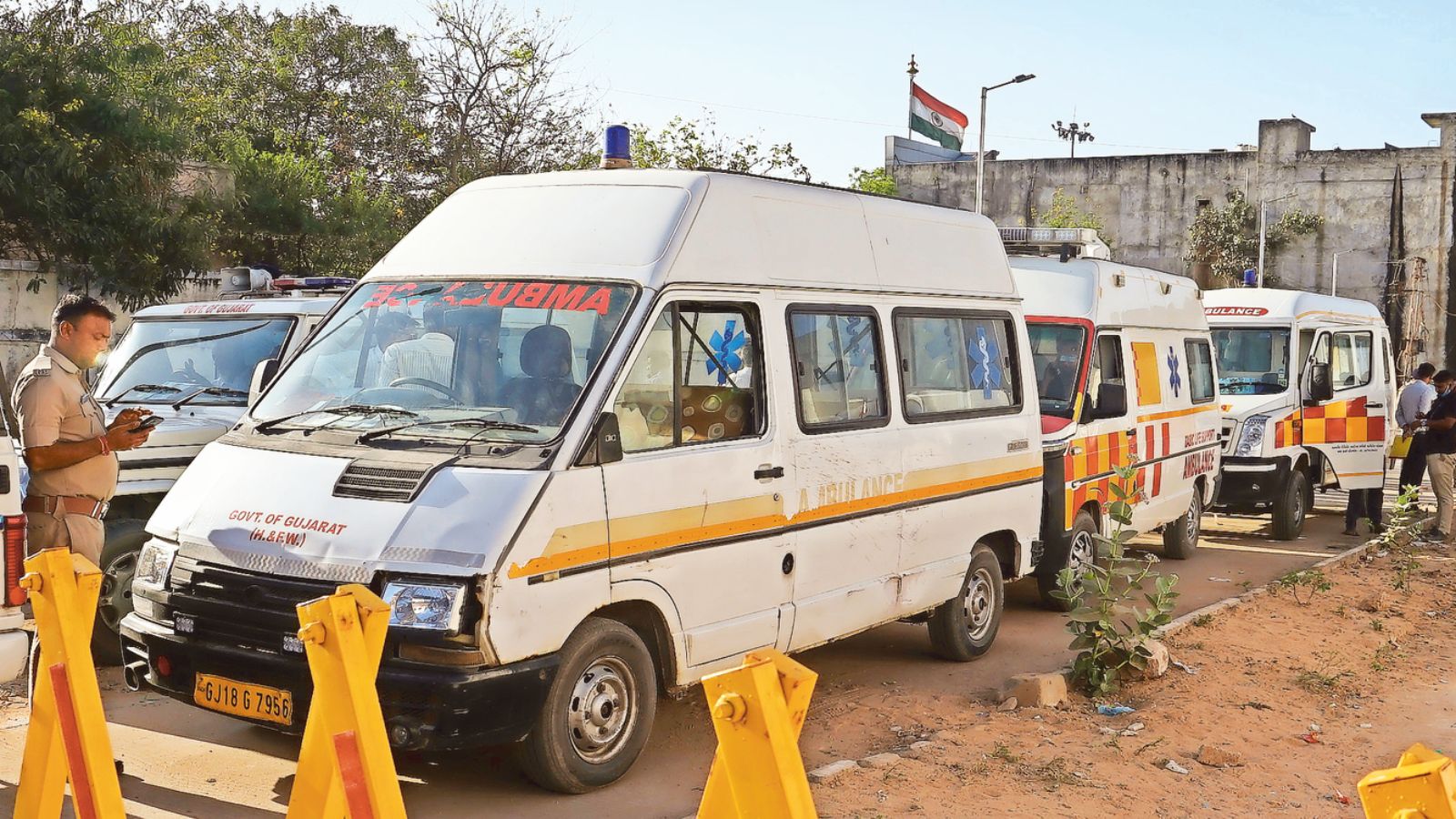 Deesa aftermath: A toddler who lost entire family, 2 sisters looking ...