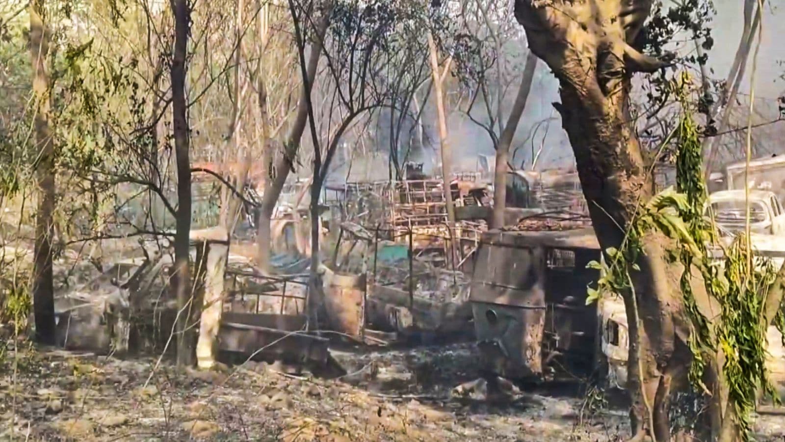 Over 400 vehicles gutted in fire at Delhi Police malkhana | Delhi News - The Indian Express