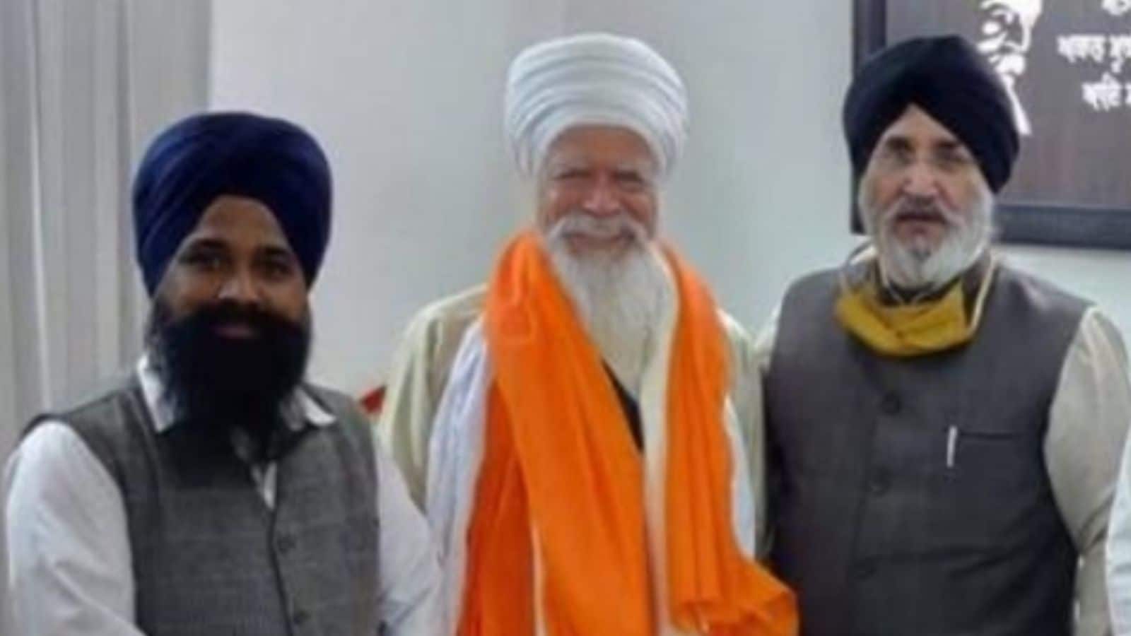 Amid opposition, Tek Singh Dhanaula takes charge as Jathedar of Takht Sri Damdama Sahib in low ...
