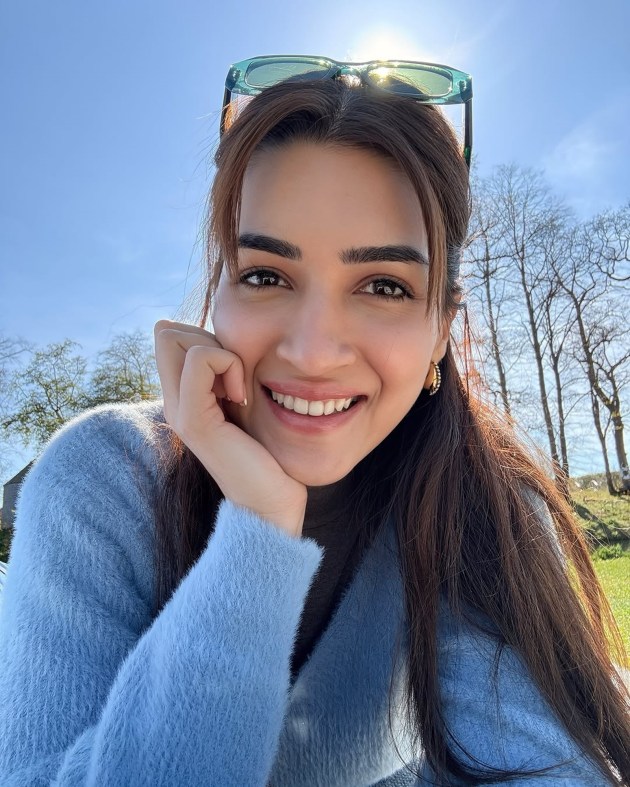 Like Kriti Sanon, you too can jet off to the English countryside for a ...