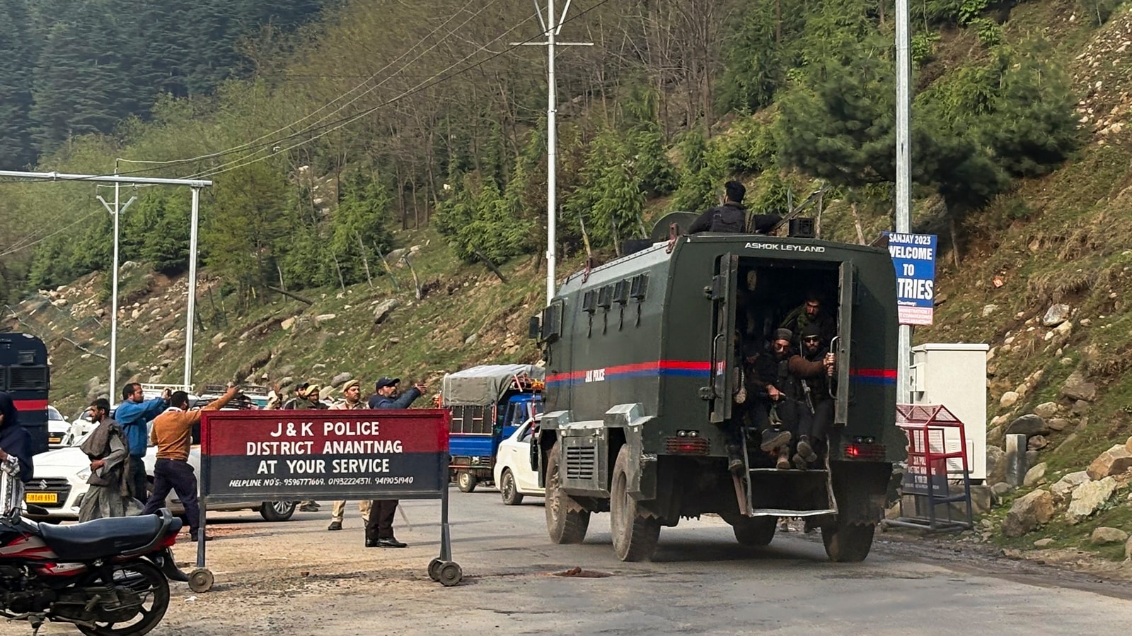 ‘With India, against terror’: JD Vance, foreign envoys condemn Pahalgam ...