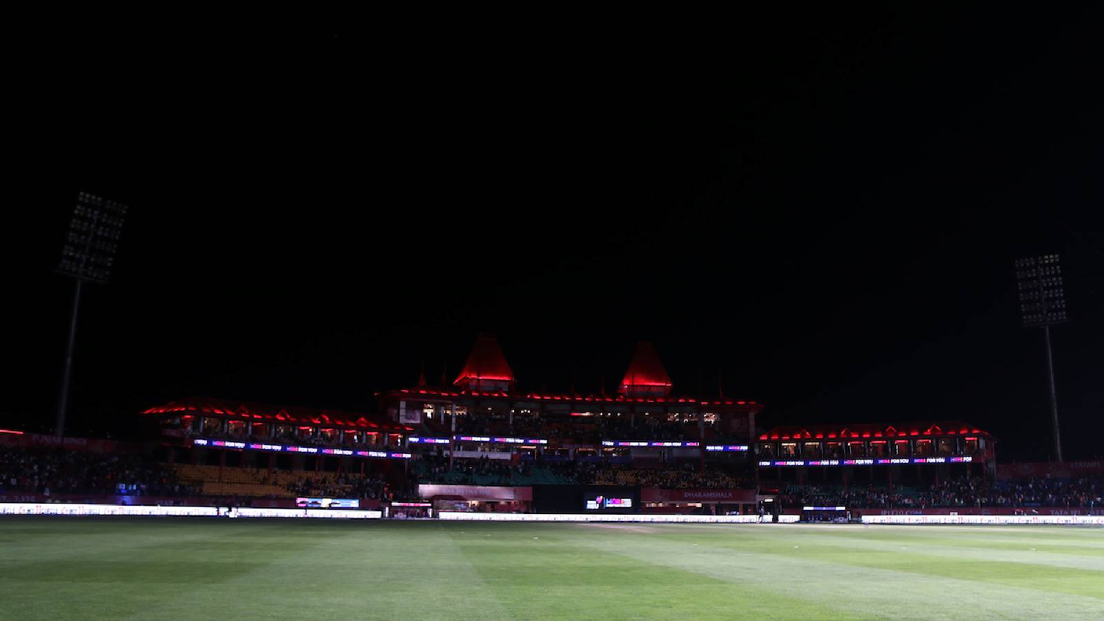IPL 2025: Punjab Kings vs Delhi Capitals called off in Dharamsala | Ipl ...