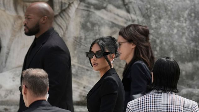 Kim Kardashian tells Paris court she feared for her life during 2016 robbery | World News - The ...