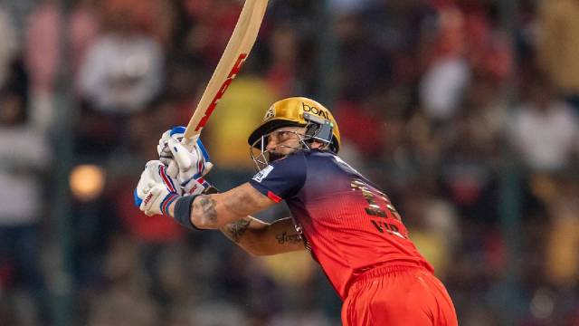 RCB vs CSK: Virat Kohli reaches 300 sixes for Royal Challengers ...