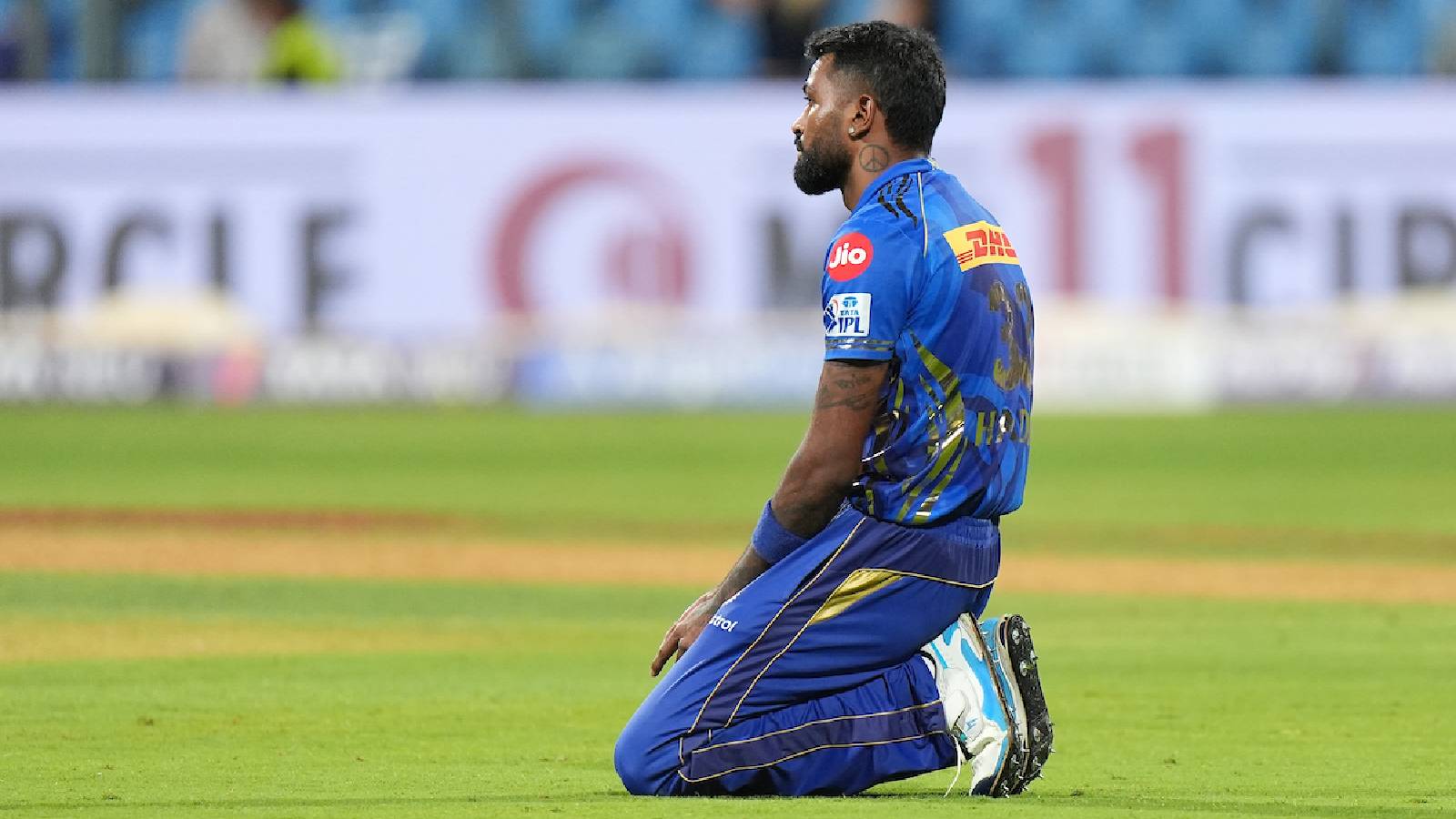 IPL: Hardik Pandya, Ashish Nehra fined after MI v GT clash | Ipl News ...
