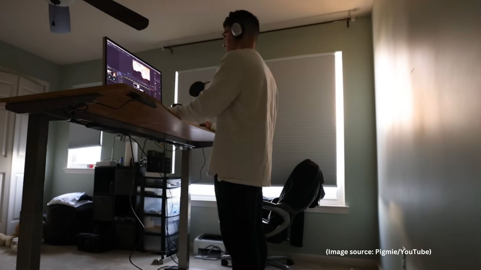 ‘I ate the entire day’: YouTuber takes on ‘no sitting’ challenge for a ...