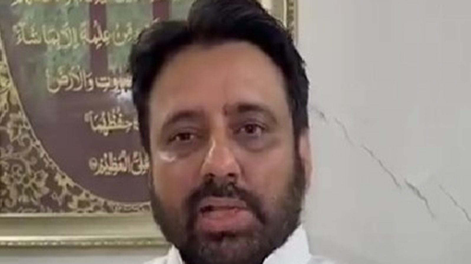 Delhi High Court seeks AAP MLA Amanatullah Khan’s response in plea ...