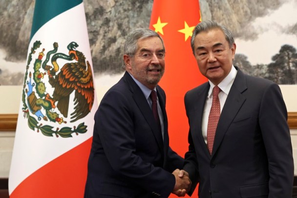 China This Week | China comments on India-Pakistan ceasefire, clinches ...