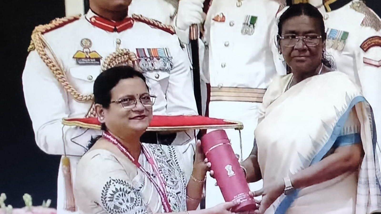 From Covid-19 frontlines to inflight heroism: Kolkata’s Doli Biswas ...