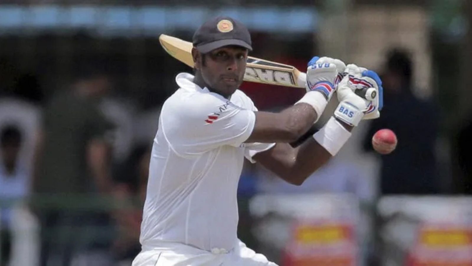 Sri Lankan cricketer Angelo Mathews announces retirement from Test ...
