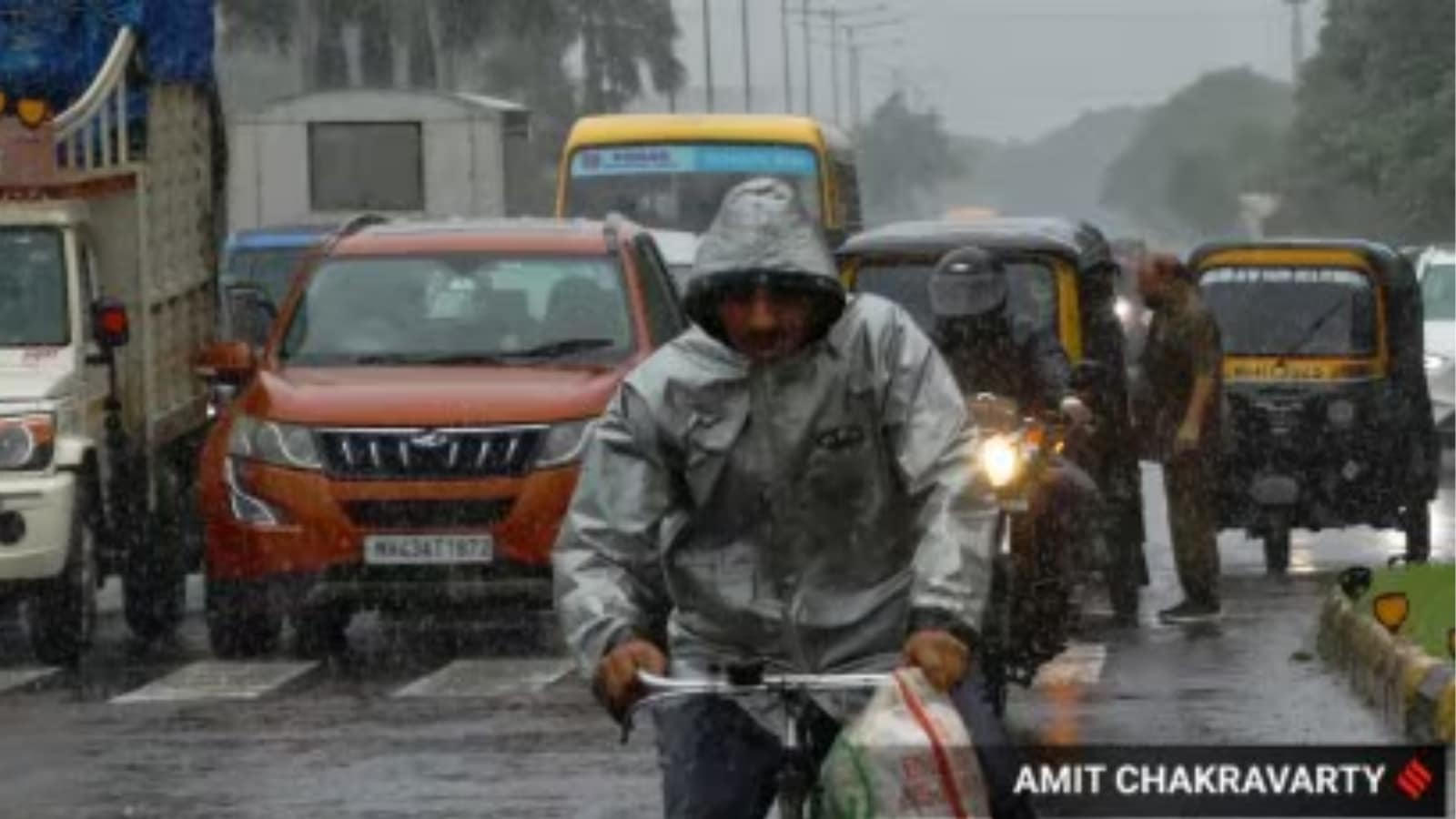Rain brings down heat and humidity; yellow alert issued till Wednesday ...