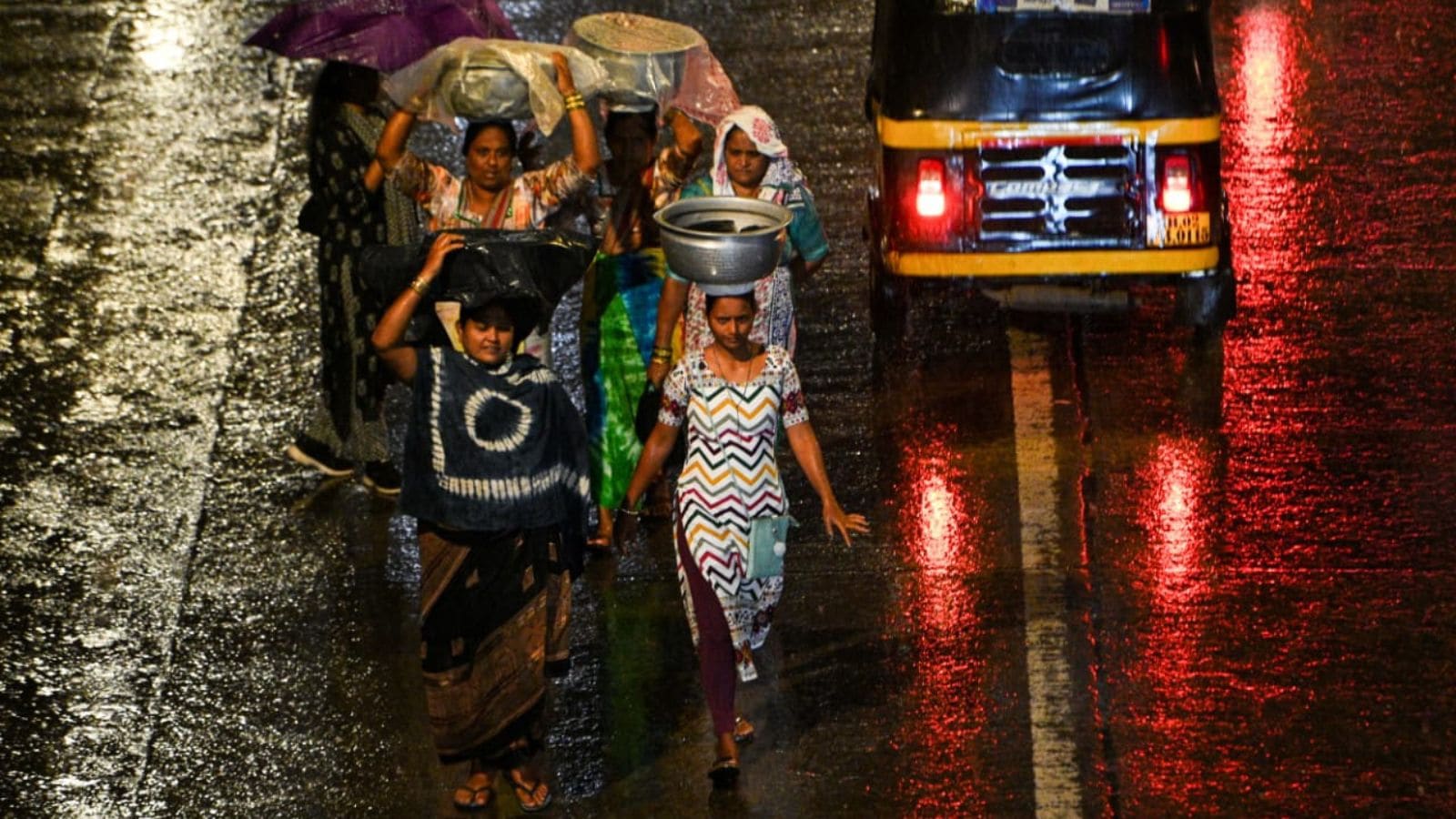 Rain brings respite from Mumbai’s dry weather, more in store, says IMD ...